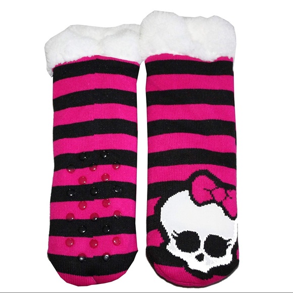 monster high | Accessories | Monster High Fuzzy Babba Slipper Socks ...